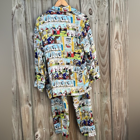 Universal | Intimates & Sleepwear | Vintage Universal Studios Comic ...